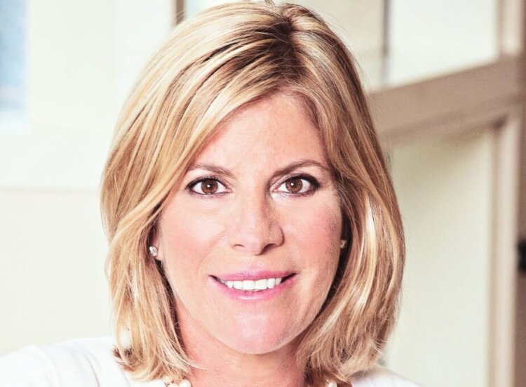 Dori Foster-Morales: Working in the Spotlight | Attorney at Law Magazine