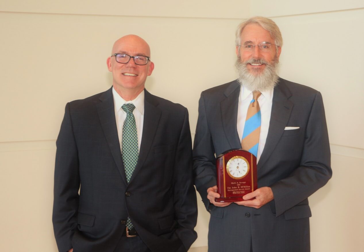 Lawyers Mutual’s Mark Scruggs Receives 2019 McMillan Award