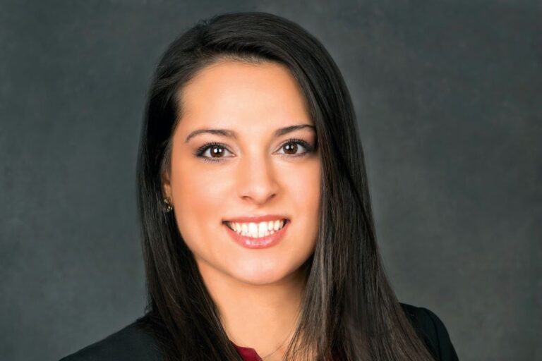 Nicole Munoz Huschka on the Dallas Association of Young Lawyers ...